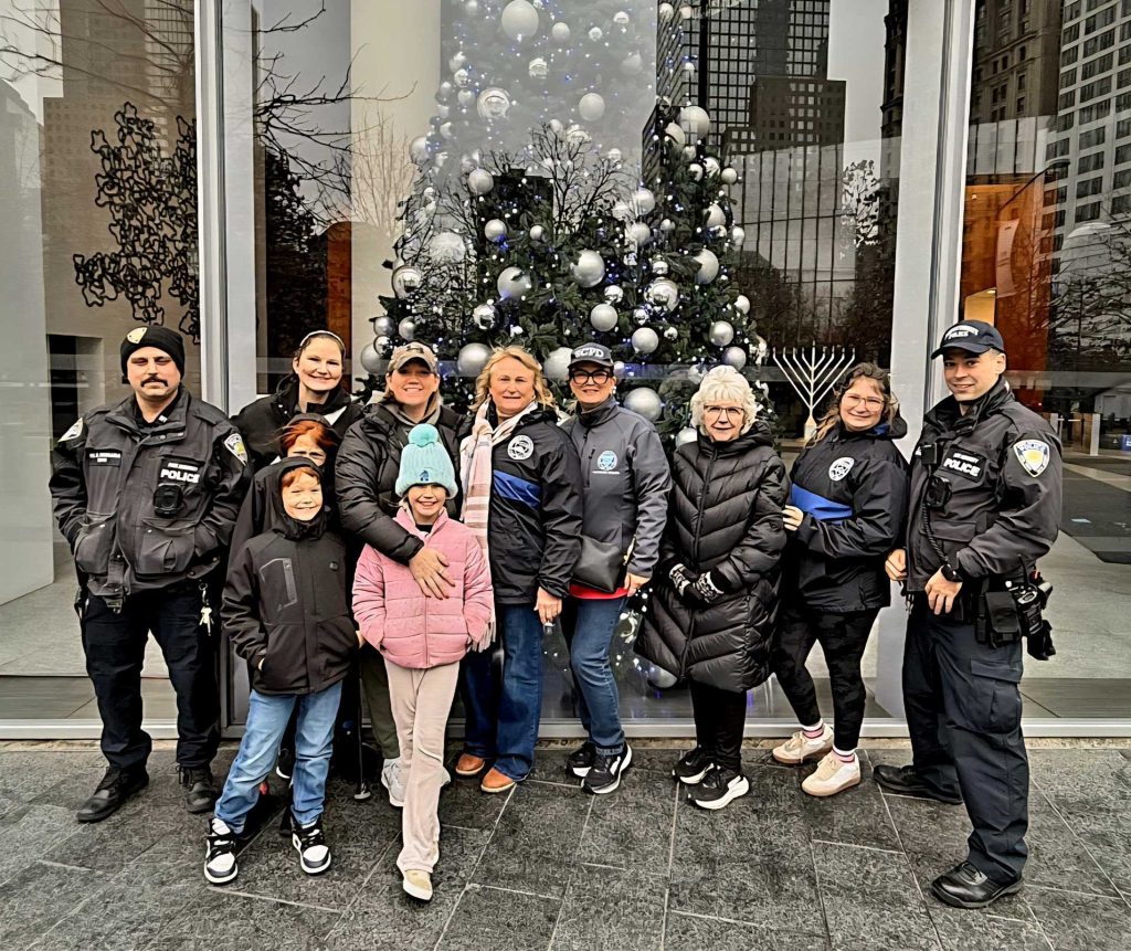 PAPD WTC Command Police Officers Welcome Survivor Families - Port ...